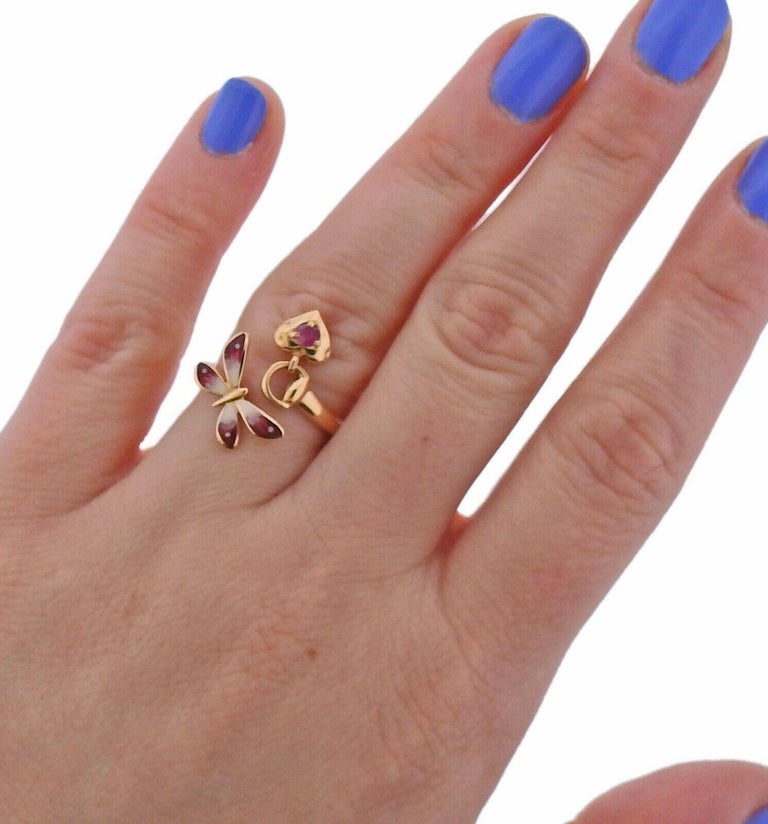 Gucci Flora Butterfly Daisy Rose Gold Enamel Ruby Charm Ring For Sale ...