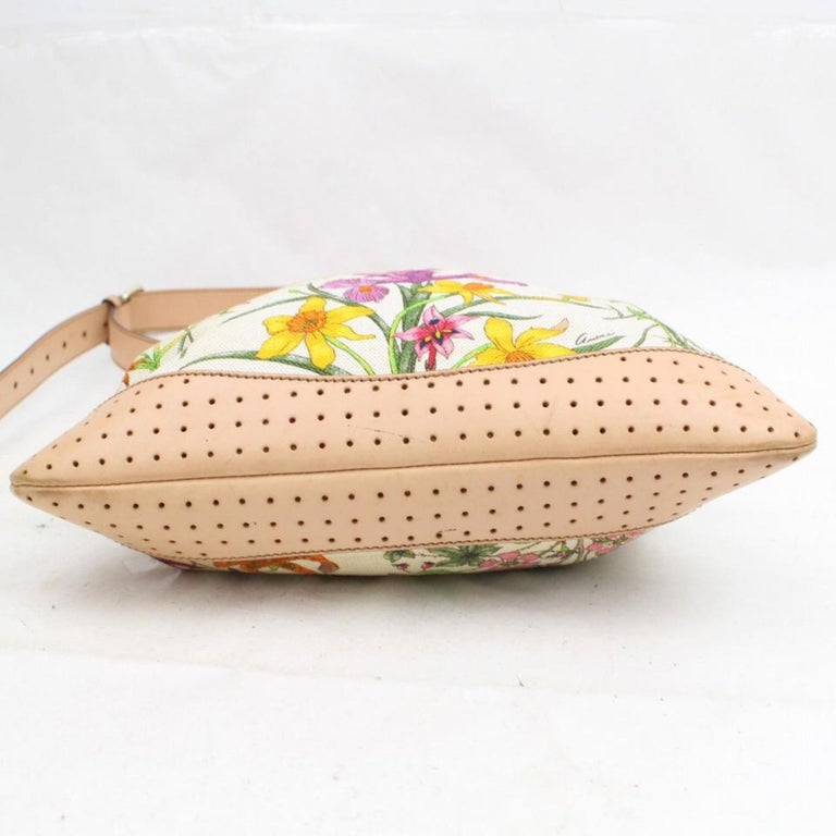Gucci Floral Print Signature Cross Body 868868 Multicolor Canvas ...