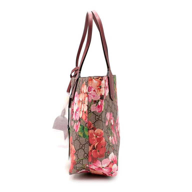 Gucci GG Blooms Canvas Reversible Tote Bag For Sale at 1stDibs