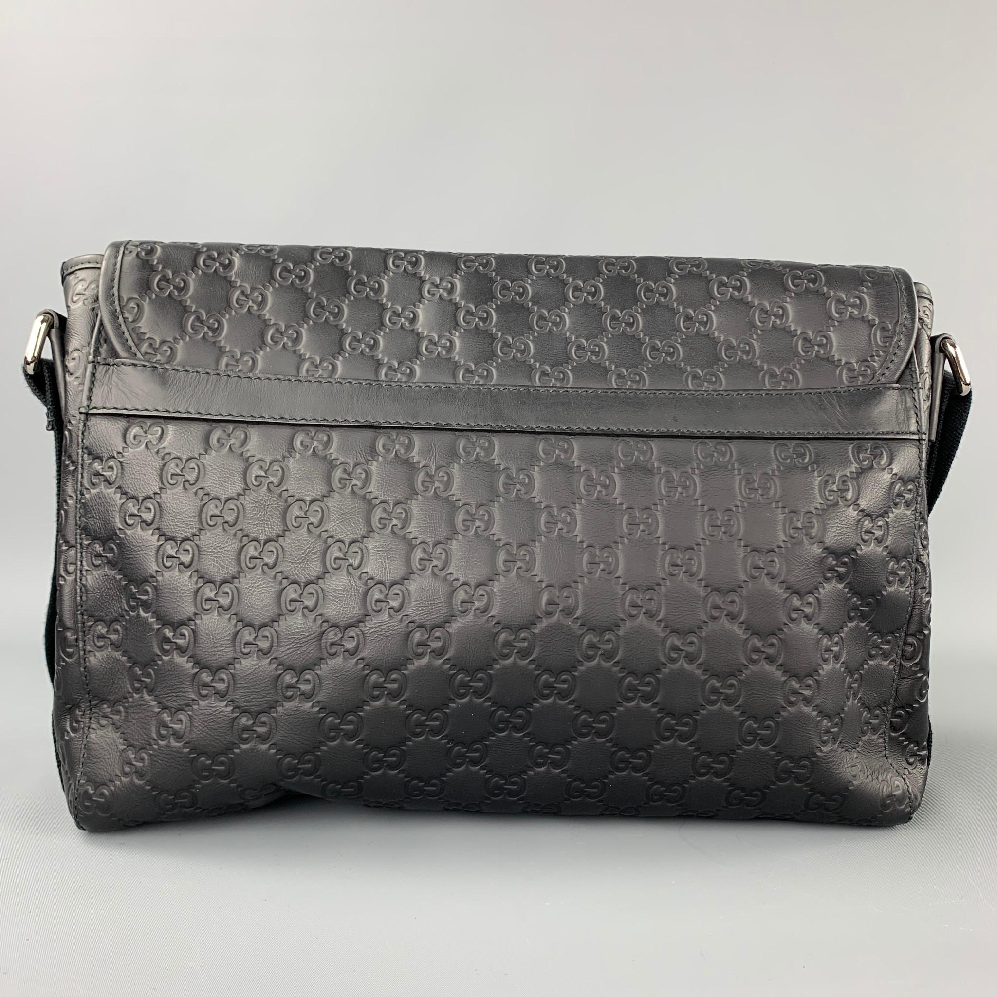 GUCCI GG Guccissima Black Monogram Leather Messenger Bag at 1stDibs ...