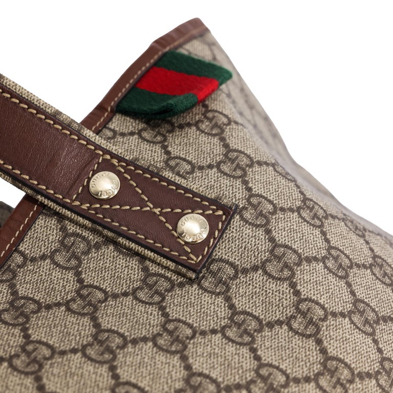 Gucci GG Monogram Supreme Brown Canvas Medium Shelly Tote Bag For Sale ...