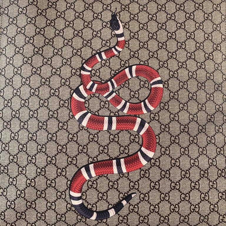 Gucci GG Supreme Monogram Canvas Kingsnake Print Tote Bag at 1stDibs