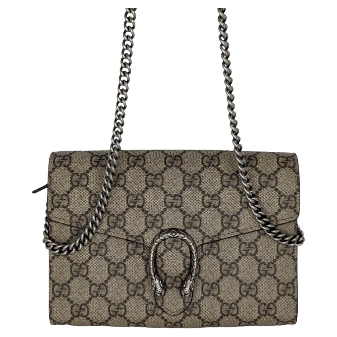 Gucci GG Supreme Monogram Dionysus Chain Wallet For Sale at 1stDibs