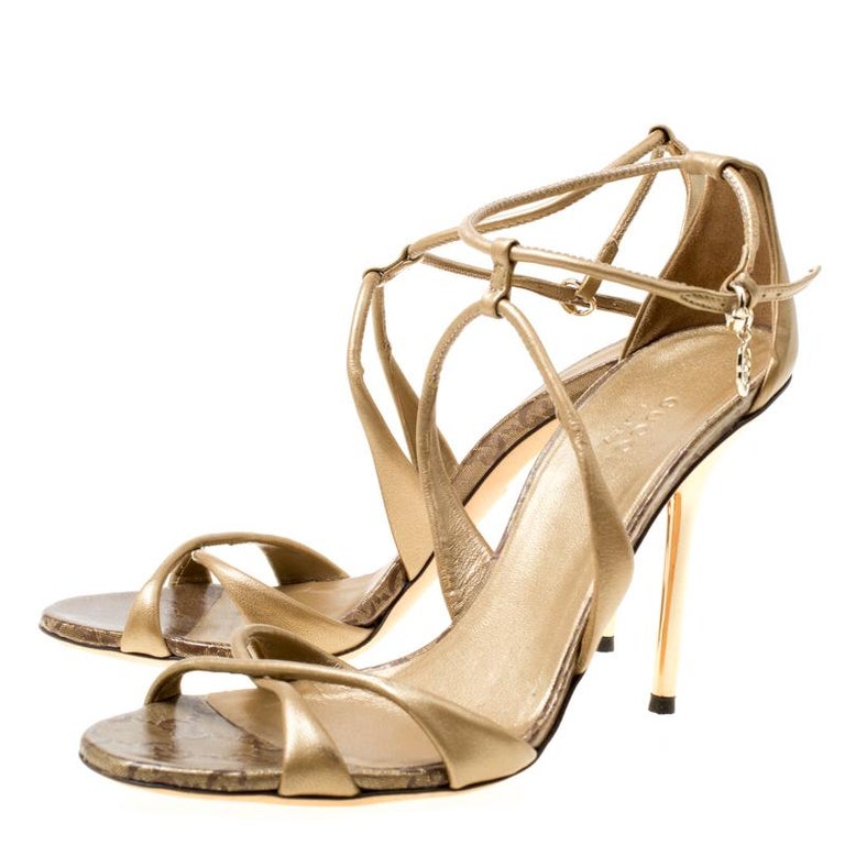 Gucci Gold Leather Ankle Strap Sandals Size 37 For Sale at 1stDibs