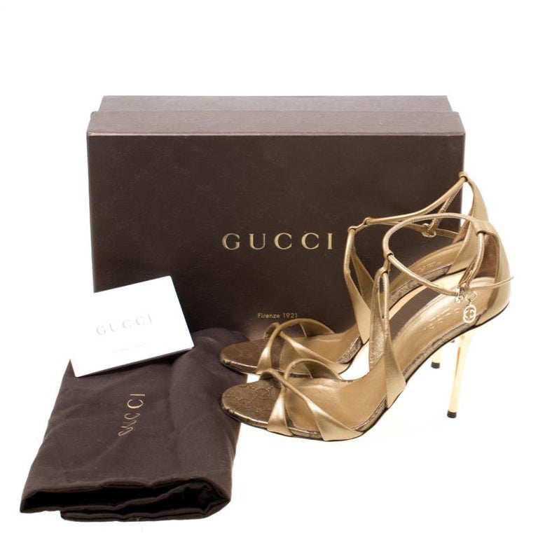 Gucci Gold Leather Ankle Strap Sandals Size 37 For Sale at 1stDibs