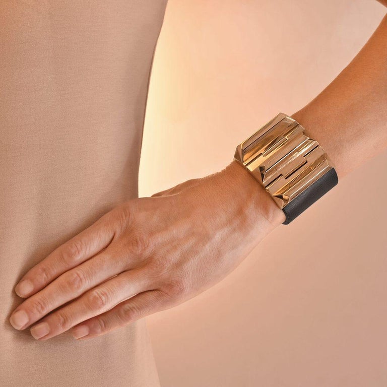 Gucci Gold Tone Pyramid Link Wide Leather Band Bracelet For Sale at 1stDibs