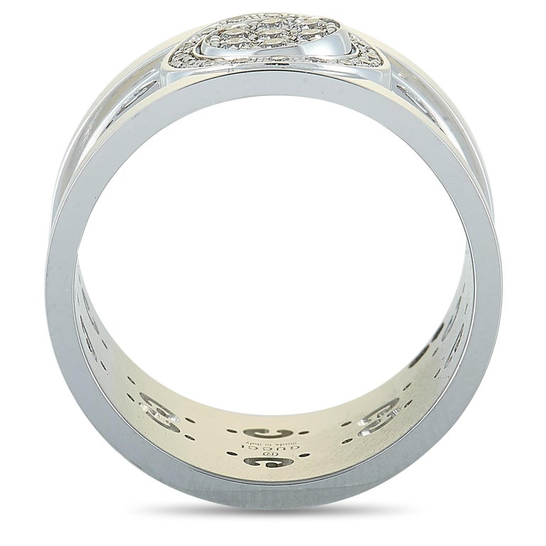 Gucci Icon Twirl 18 Karat White Gold Diamond Band Ring For Sale at 1stDibs