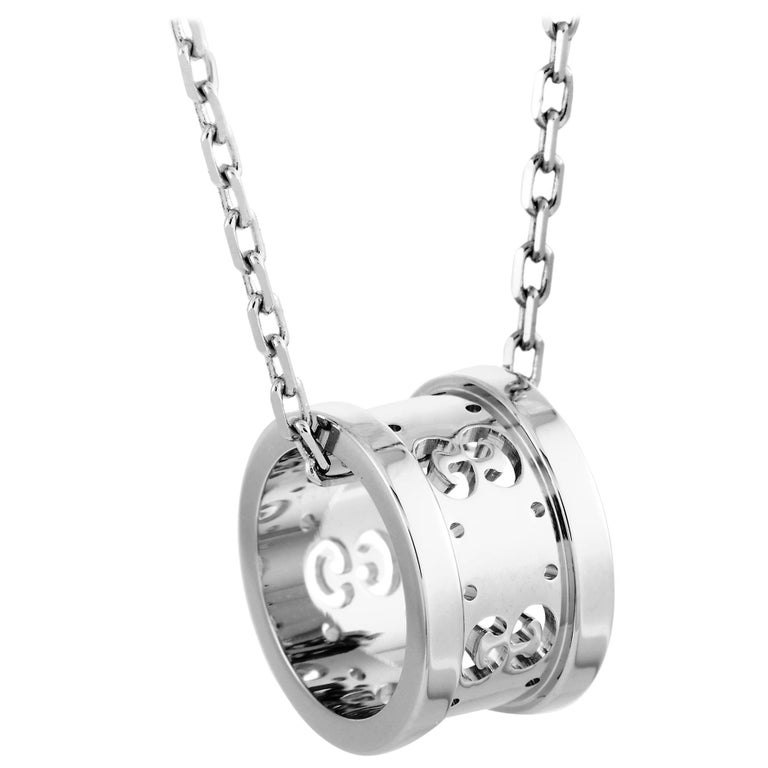 Gucci Icon Twirl 18 Karat White Gold Pendant Necklace at 1stDibs ...