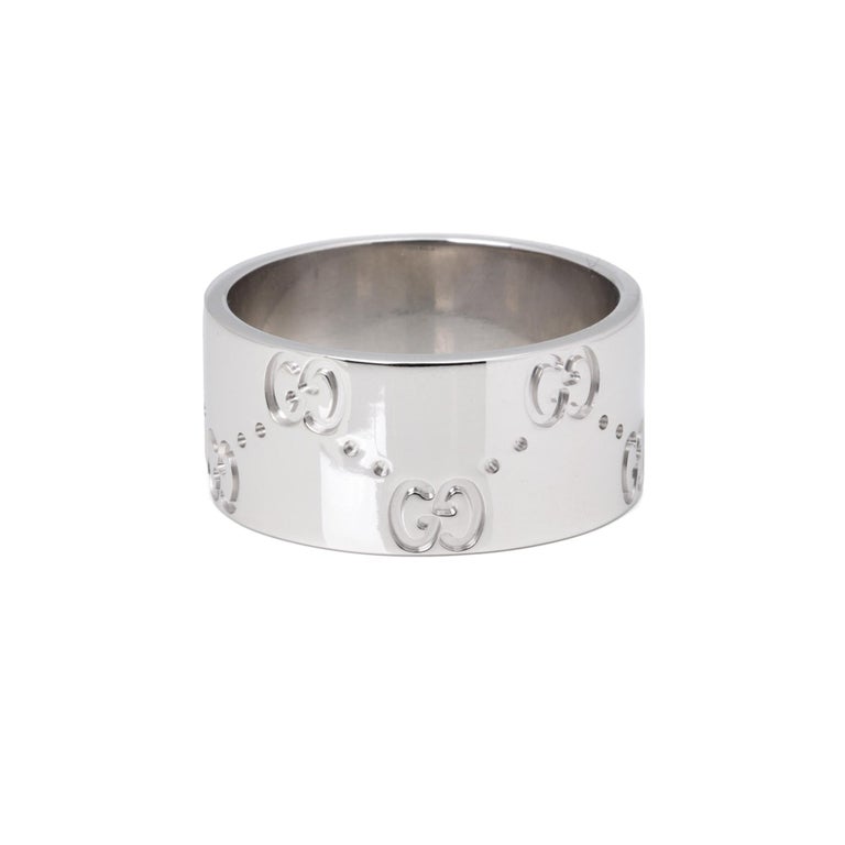 Gucci Icon Wide Band Ring For Sale at 1stDibs