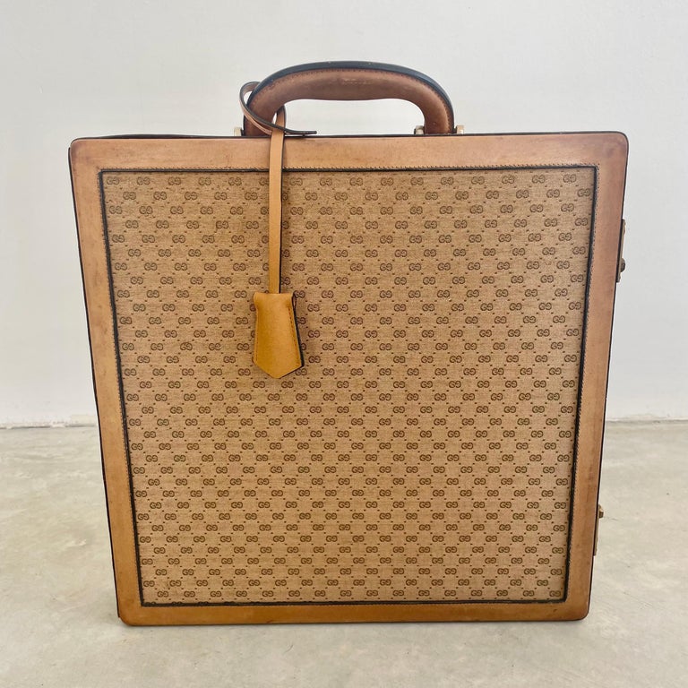Gucci Leather Travel Multi-Game Set, 1980s Italy For Sale at 1stDibs