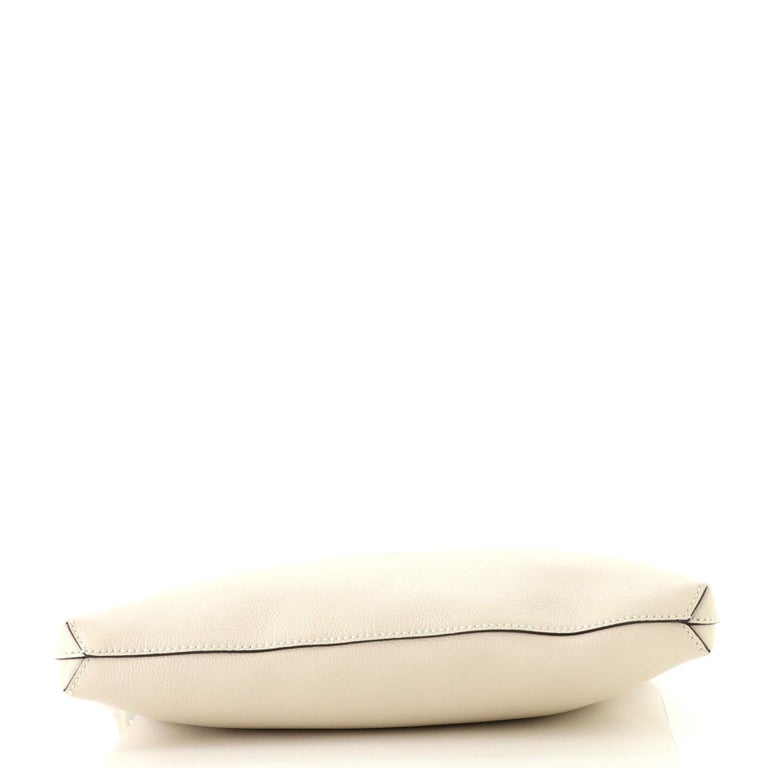 Gucci Logo Wristlet Clutch Printed Leather Medium For Sale at 1stDibs