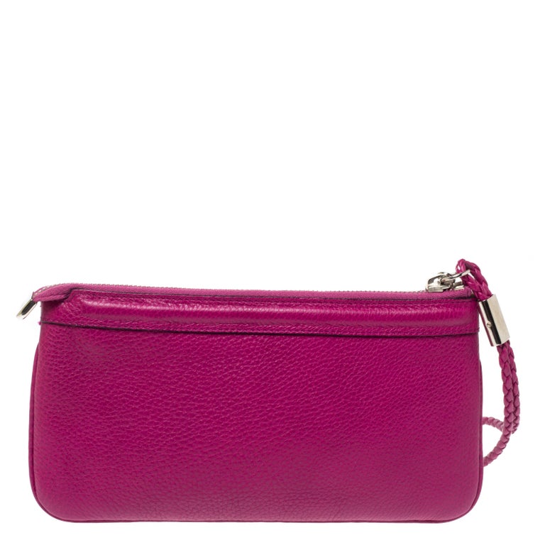 Gucci Magenta Leather Wristlet Clutch at 1stDibs