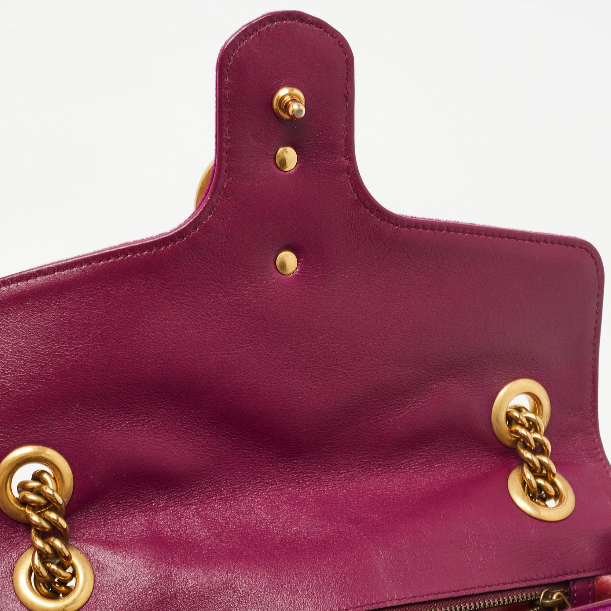 Gucci Magenta Matelassé Velvet Small GG Marmont Shoulder Bag at 1stDibs ...
