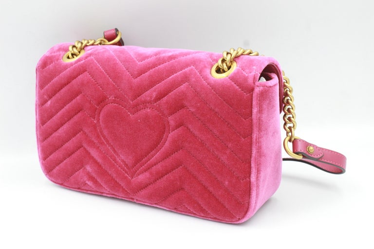 Gucci Marmont GG handbag in pink velvet. at 1stDibs | pink gucci bag ...