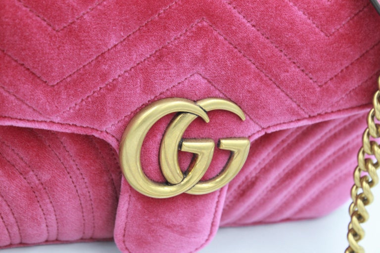 Gucci Marmont GG handbag in pink velvet. at 1stDibs | pink gucci bag ...