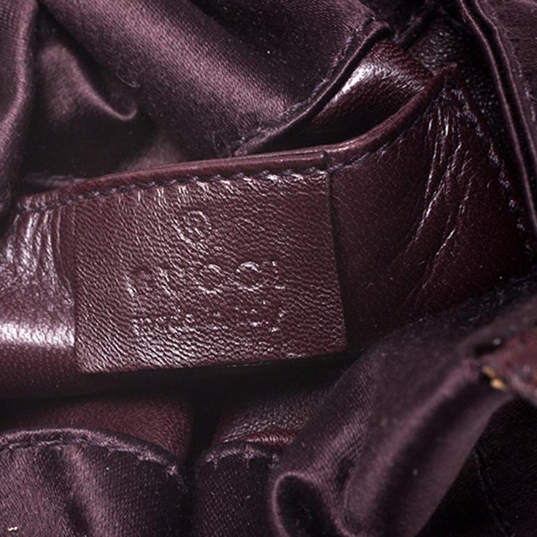 Gucci Maroon Satin Mini Drawstring Pouch For Sale at 1stDibs