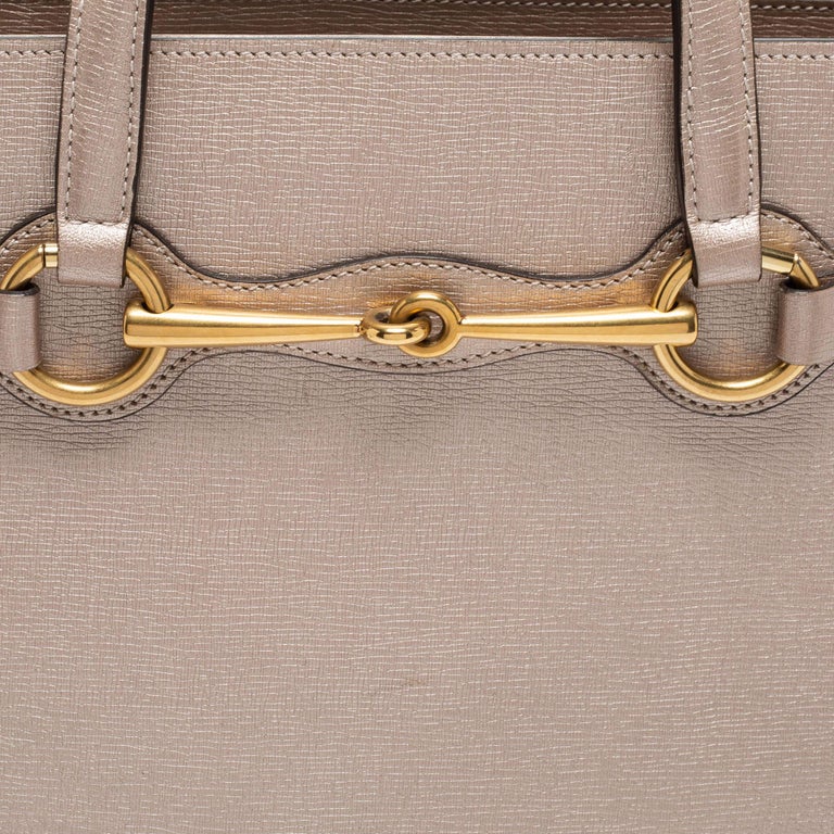 Gucci Metallic Beige Leather Bright Bit Tote For Sale at 1stDibs