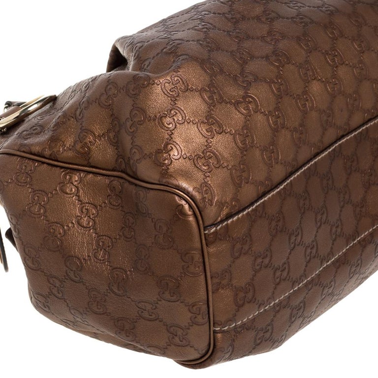 Gucci Metallic Gold Guccissima Leather Medium Sukey Tote For Sale at ...