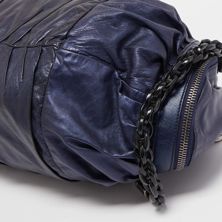 Gucci Metallic Navy Blue Leather Galaxy Top Handle Bag For Sale at 1stDibs