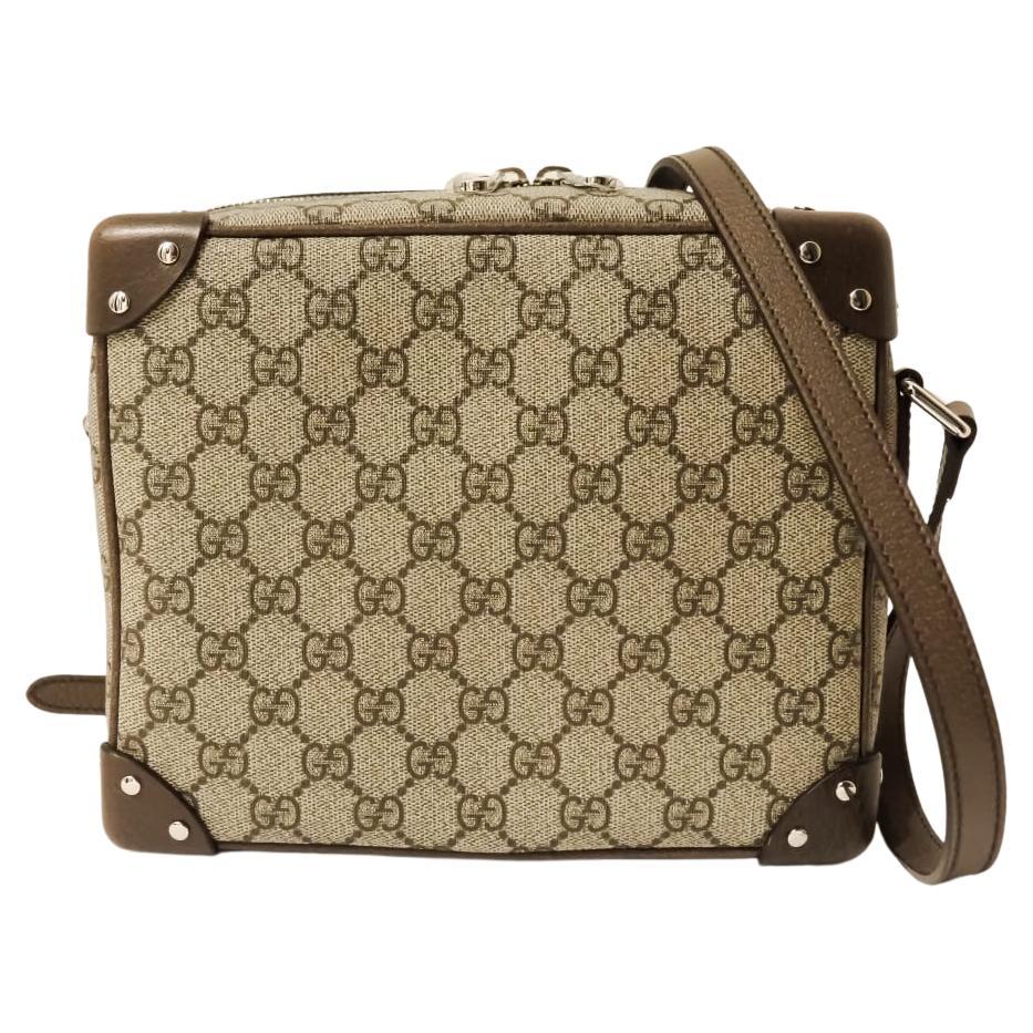 Gucci monogram box Bree shoulder bag NWOT For Sale at 1stDibs
