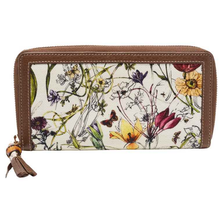 Gucci Multicolor Floral Print Canvas and Leather Bamboo Tassel Zip ...