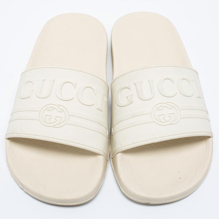 Gucci Off White Rubber Interlcoking G Pool Slides Size 36 For Sale at ...
