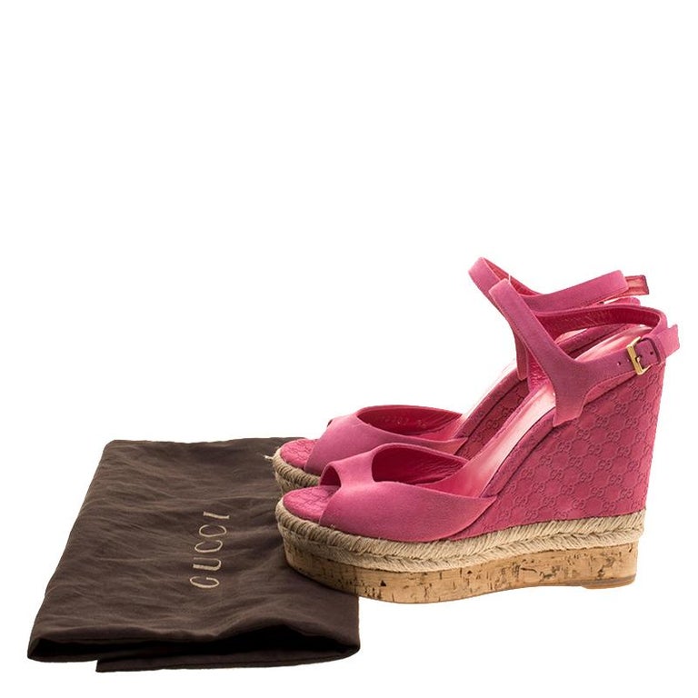 Gucci Pink Guccissima Suede Cork Wedge Sandals Size 36 For Sale at 1stDibs