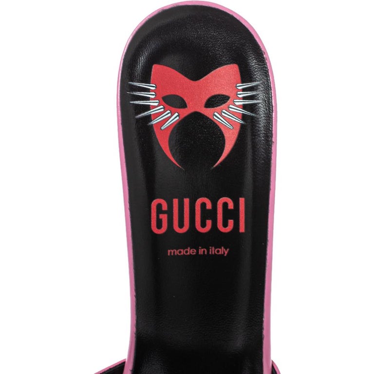 Gucci Pink Leather Scarlet Slide Sandals Size 39 at 1stDibs