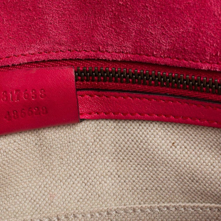 Gucci Pink Patent Leather Bright Bit Clutch For Sale at 1stDibs