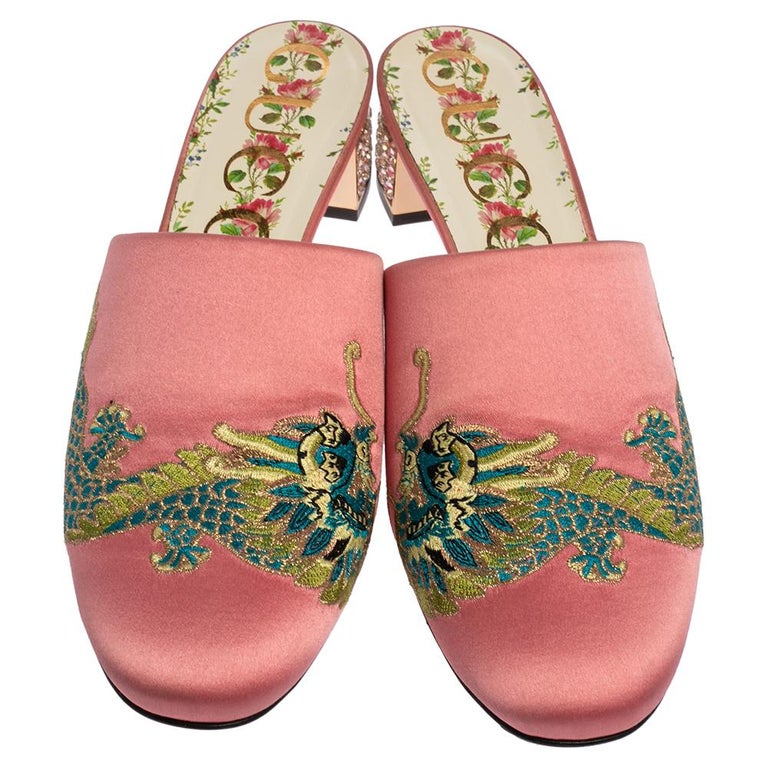 Gucci Pink Satin Dragon Embroidery Mule Sandals Size 38.5 For Sale at ...