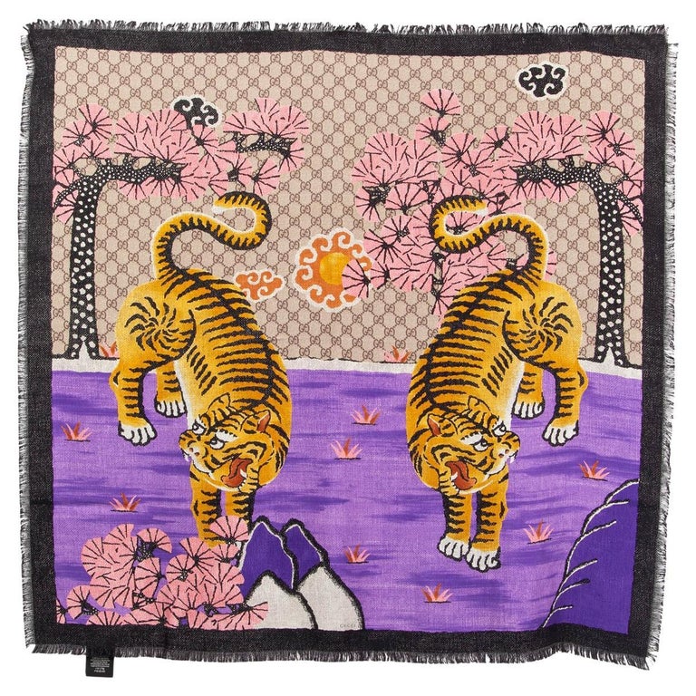 GUCCI purple beige silk BENGAL TIGER 90 Fringed Scarf For Sale at 1stDibs