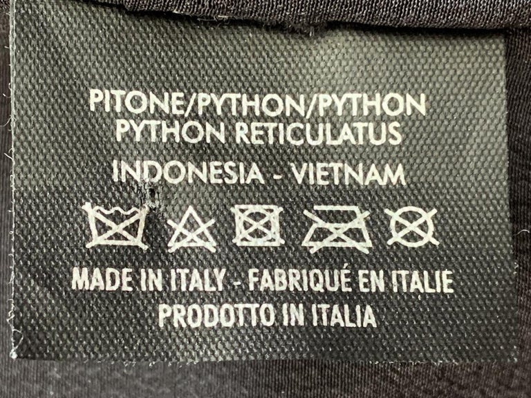 Gucci Python Runway Black Gold Jacket as seen on JLO *Follow the Leader ...