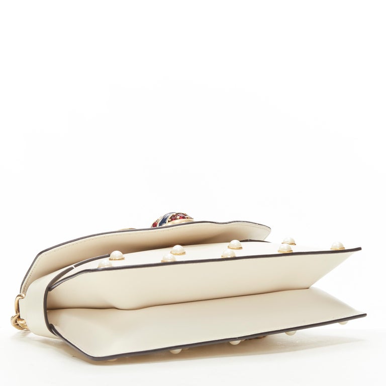 GUCCI Queen Margaret Embellished Bee pearl stud white flap crossbody ...