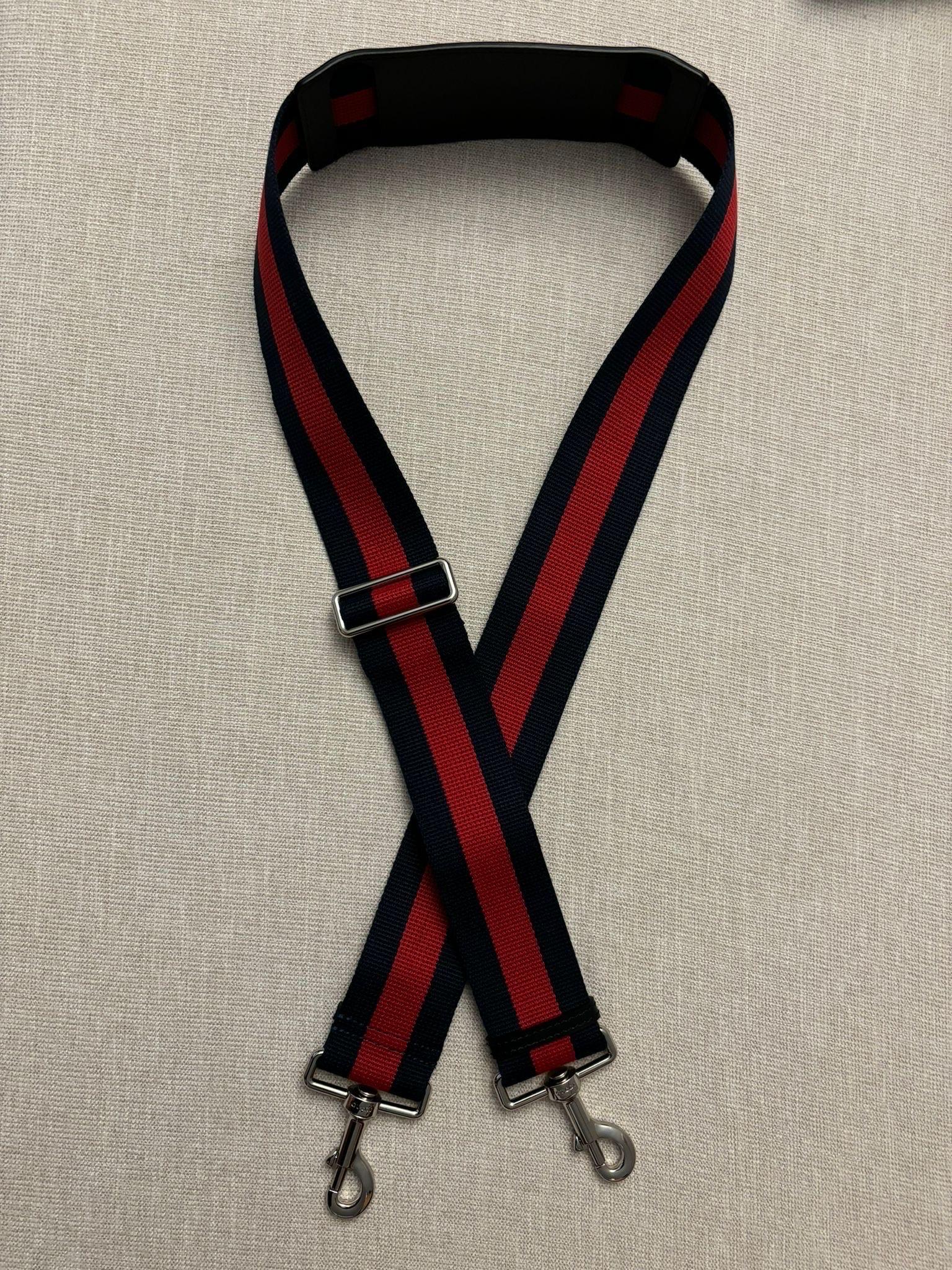 GUCCI RED AND BLUE CROSSBODY Strap for Renee For Sale at 1stDibs