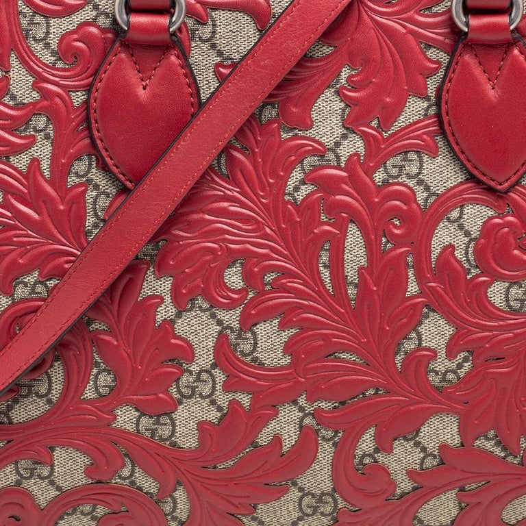 Gucci Red/Beige GG Supreme Canvas Arabesque Tote For Sale at 1stDibs