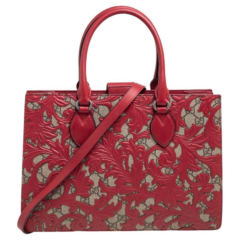 Gucci Red/Beige GG Supreme Canvas Arabesque Tote at 1stDibs
