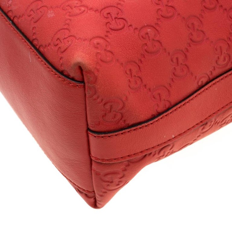 Gucci Red Guccissima Leather Charm Hobo For Sale at 1stDibs