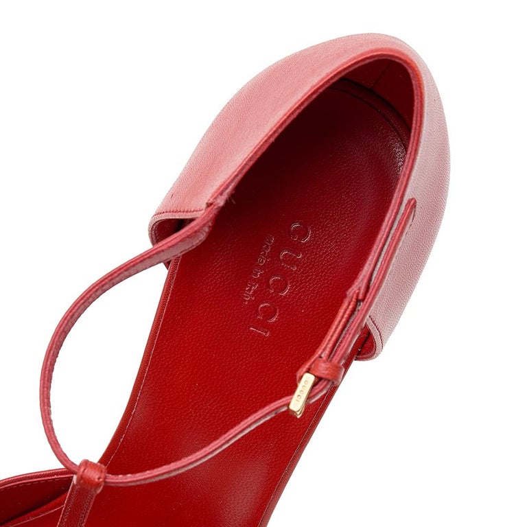 Gucci Red Leather Pointed Toe T-Strap Pumps Size 40 at 1stDibs