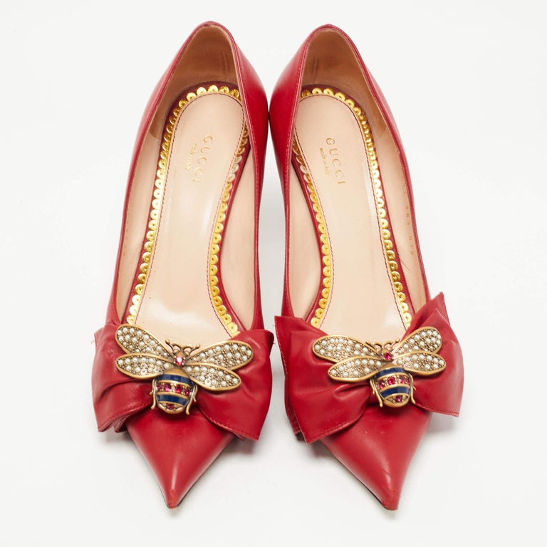 Gucci Red Leather Queen Margaret Pumps Size 38.5 For Sale at 1stDibs