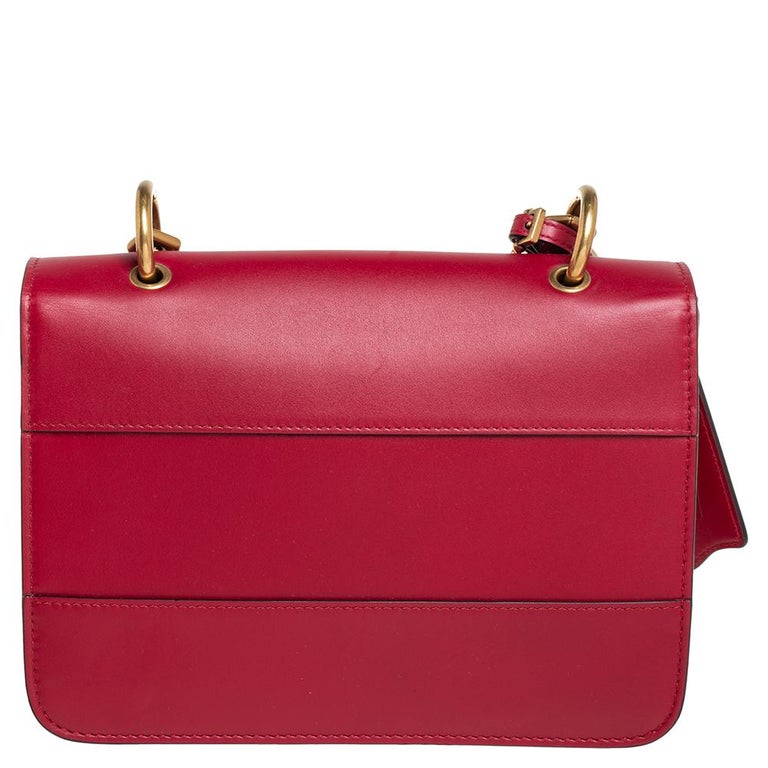 Gucci Red Leather Queen Margaret Shoulder Bag at 1stDibs | queen ...