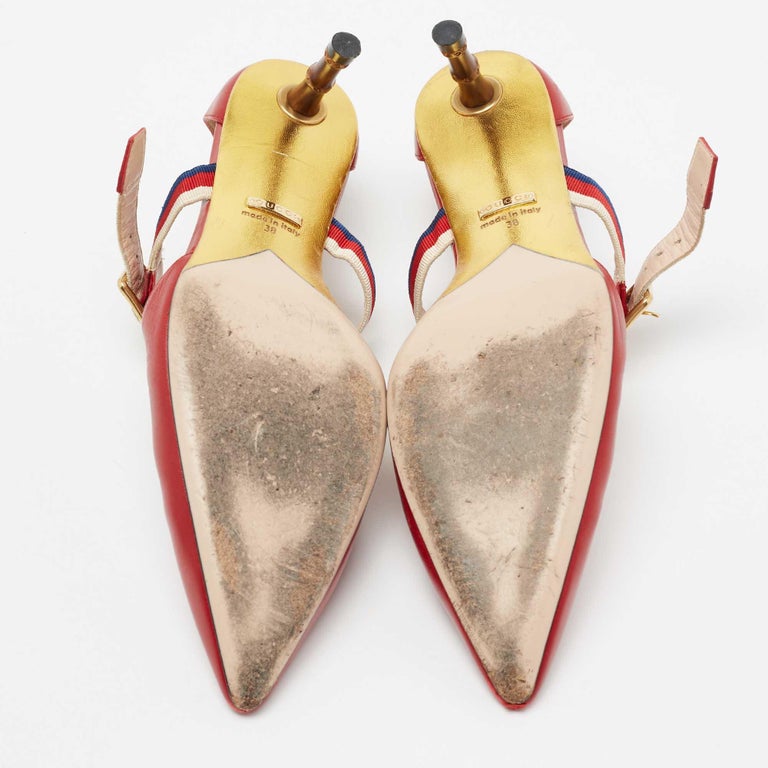 Gucci Red Leather Unia Mary Jane Pumps Size 38 For Sale at 1stDibs