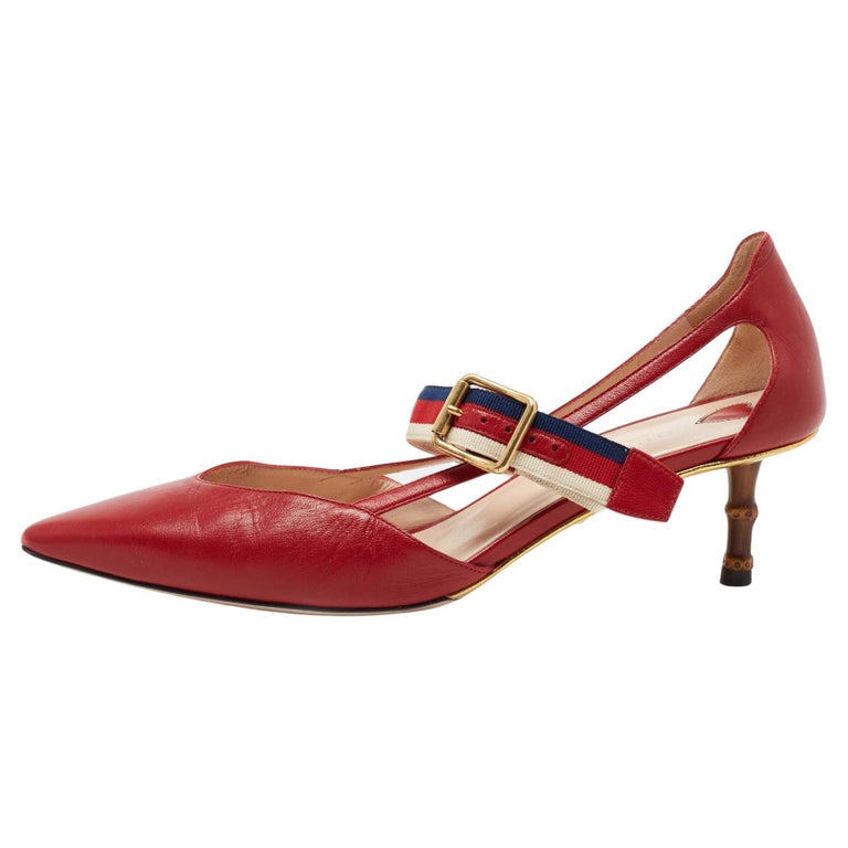 Gucci Red Leather Unia Mary Jane Pumps Size 38 For Sale at 1stDibs