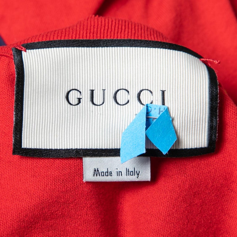 Gucci Red Logo Printed Crew Neck T-Shirt L For Sale at 1stDibs