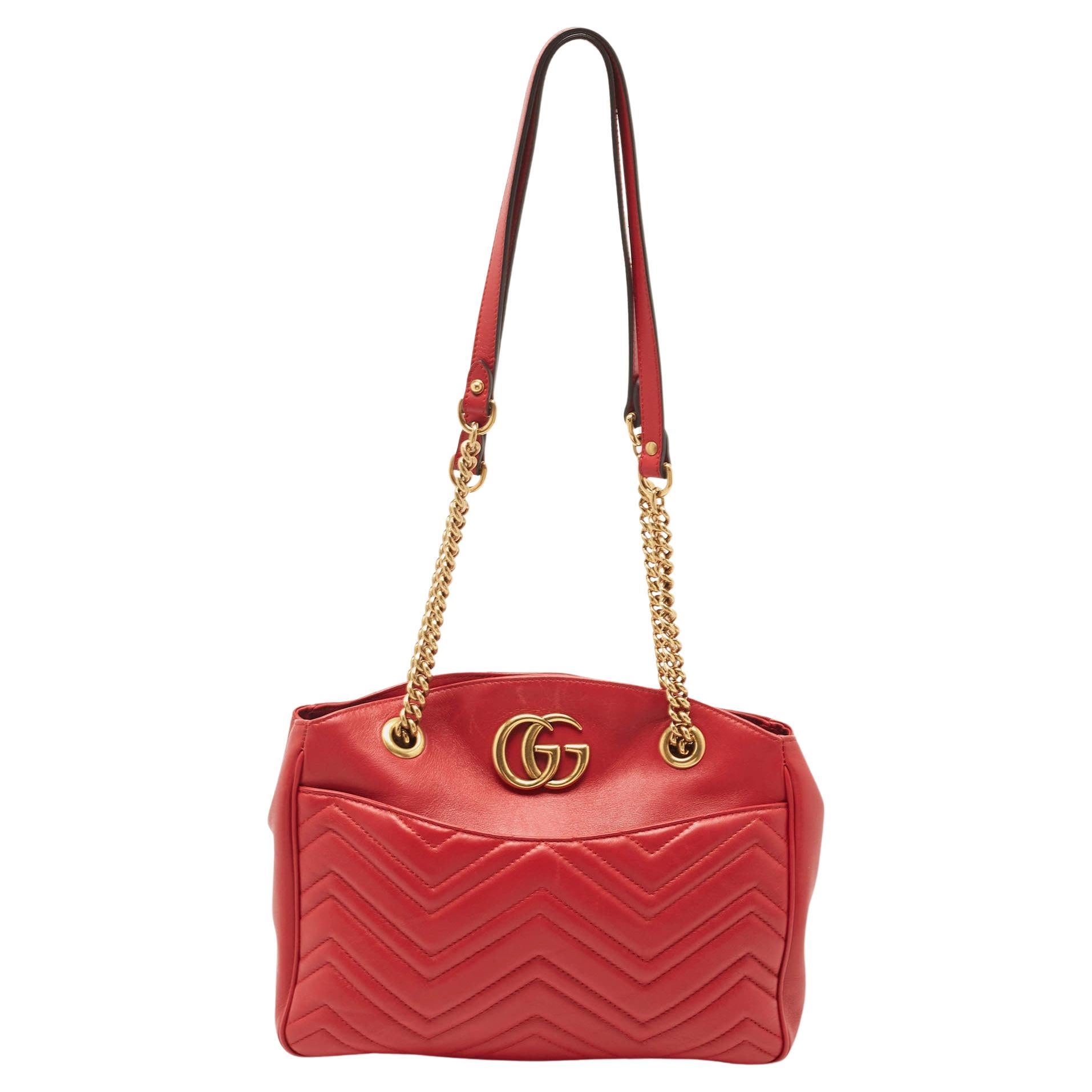 Gucci Red Matelasse Leather Medium GG Marmont Open Top Shoulder Bag For ...