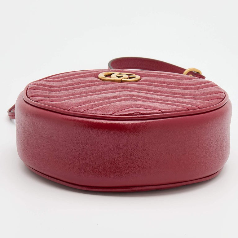 Gucci Red Matelassé Leather Mini GG Marmont Round Shoulder Bag For Sale ...