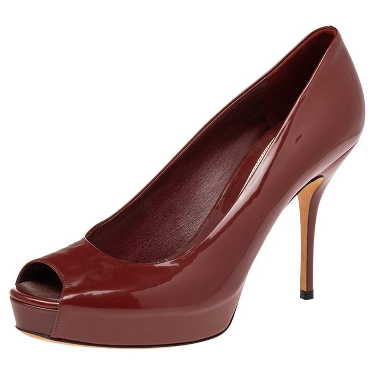 Gucci Red Patent Leather Peep Toe Platform Pumps Size 40 at 1stDibs