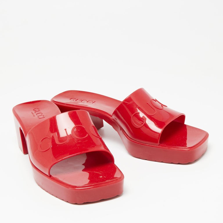 Gucci Red Rubber Slide Block Heel Platform Sandals Size 38 at 1stDibs