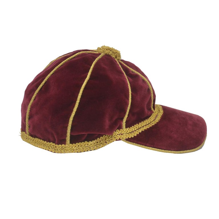 Gucci Red Velvet Hat With Tassel For Sale at 1stDibs | hat with a tassel