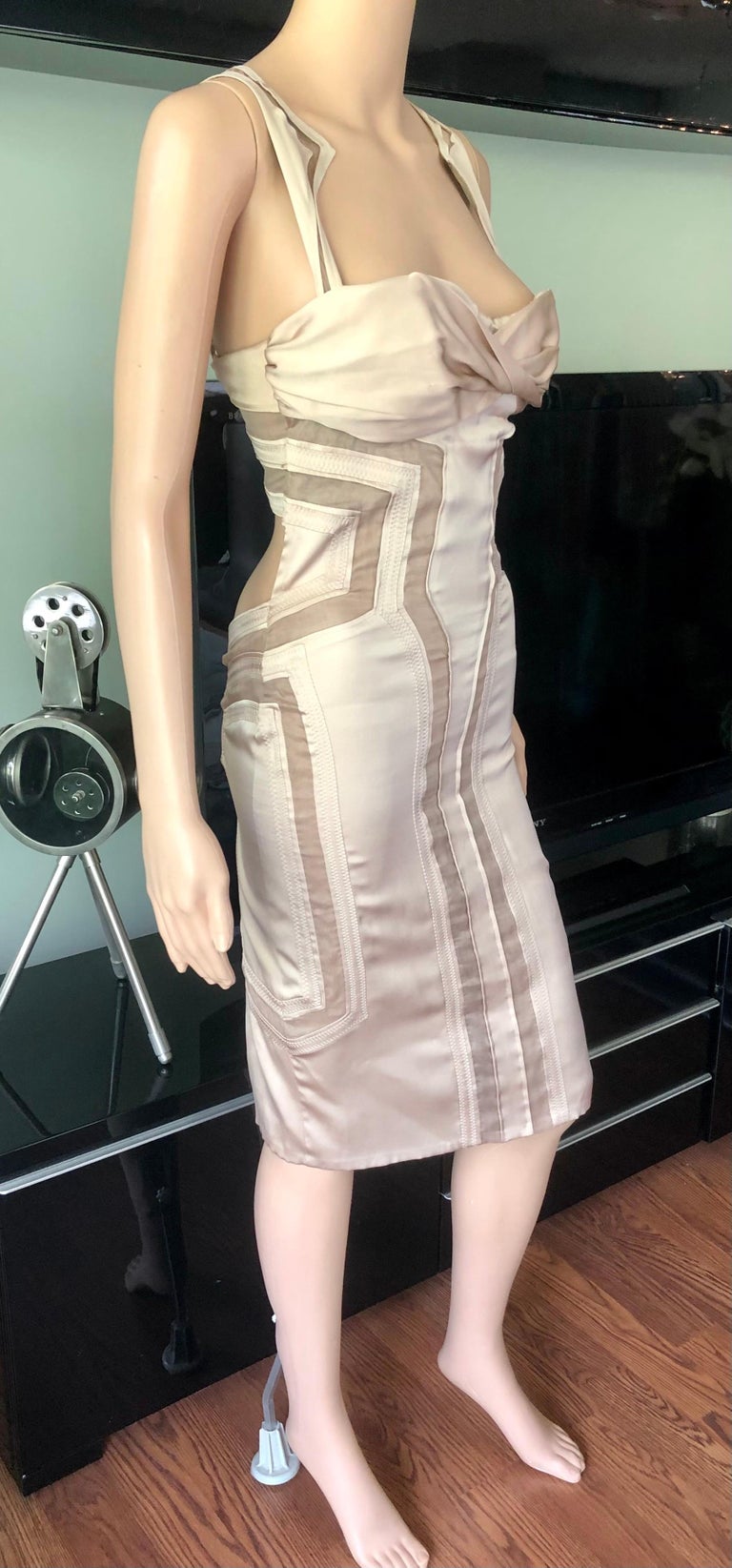 Gucci S/S 2005 Runway Bustier Open Cutout Back Silk Dress For Sale at ...