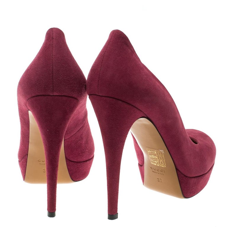 Gucci Scarlet Red Suede Platform Pumps Size 37 For Sale at 1stDibs
